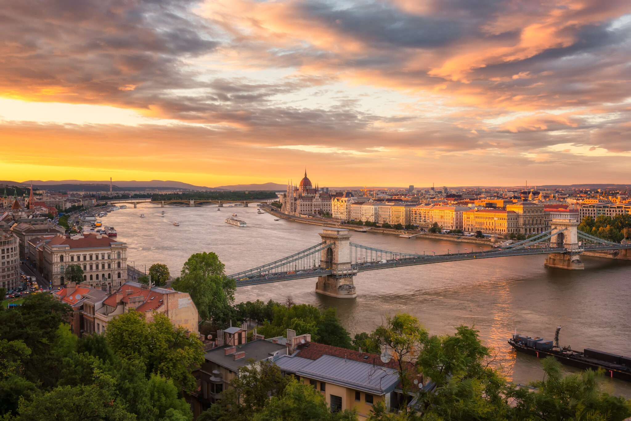 Wonders of Blue Danube River Cruise | US Tours Voyages